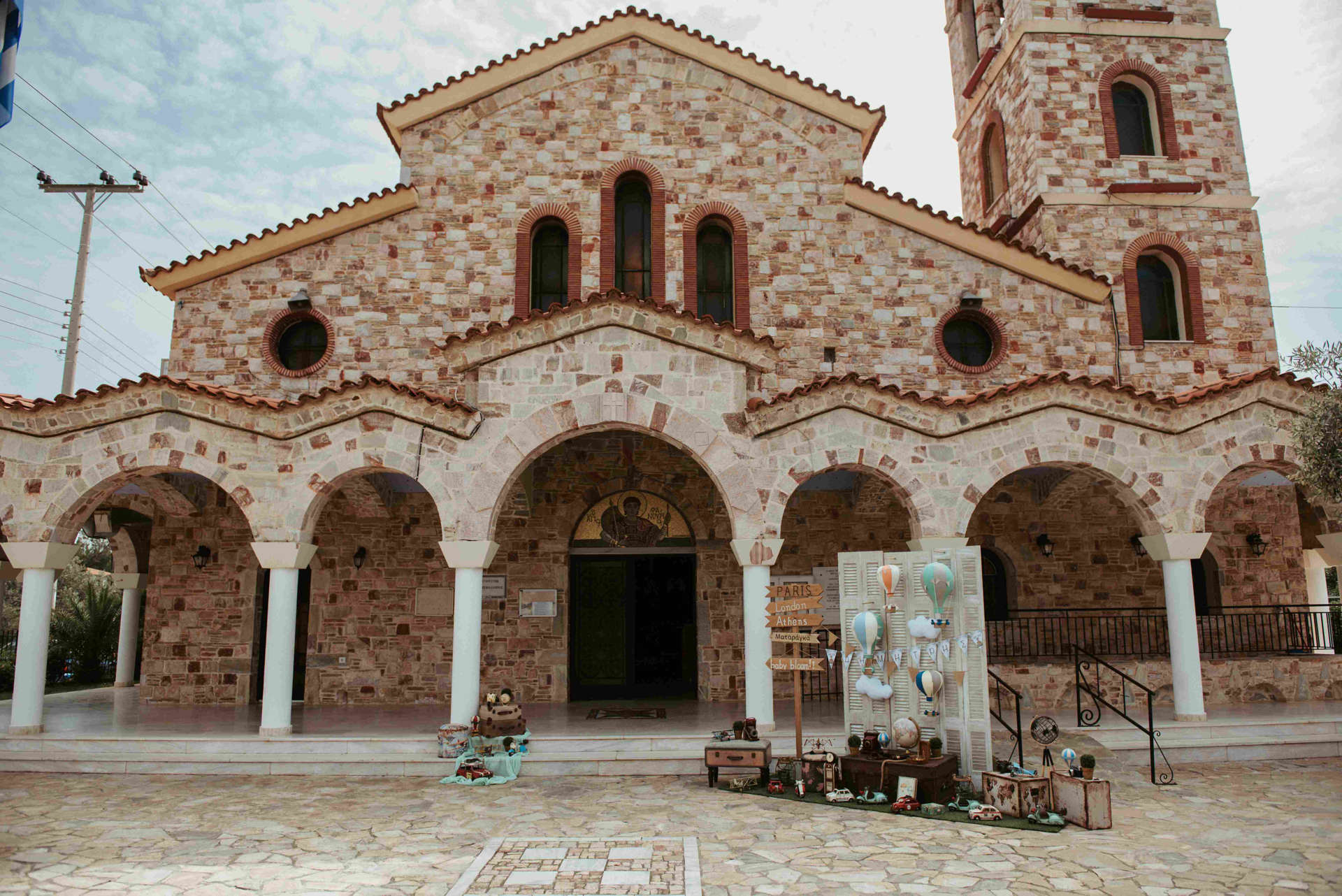 Στολισμός βάπτισης με θέμα το ταξίδι σε υπέροχα χρώματα σιελ, ένα ...